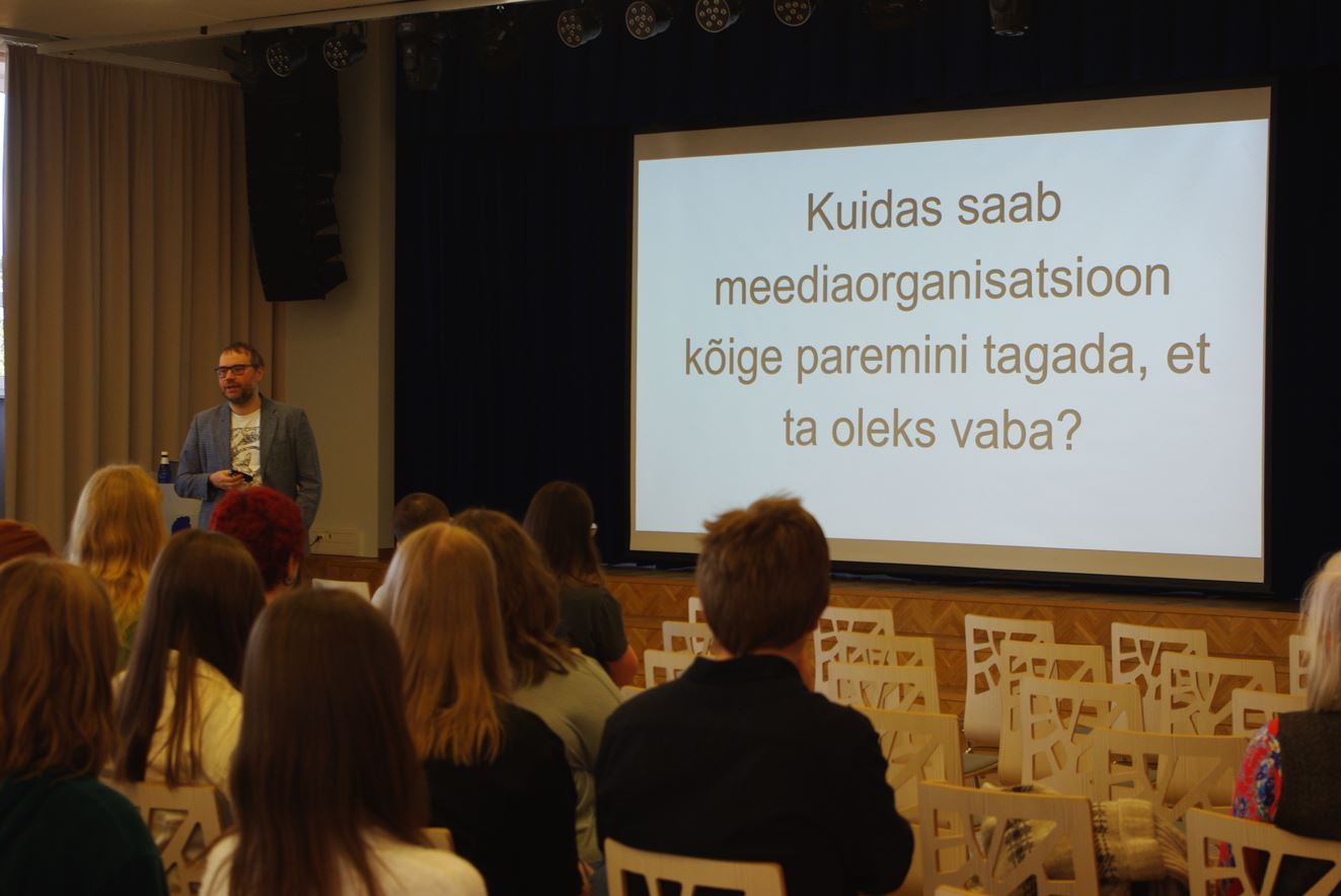 Too foto fookusesse Too foto fookusesse Too foto fookusesse Too foto ...